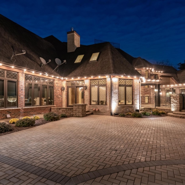Chicago Outdoor Lighting | Outdoor Lighting Perspectives