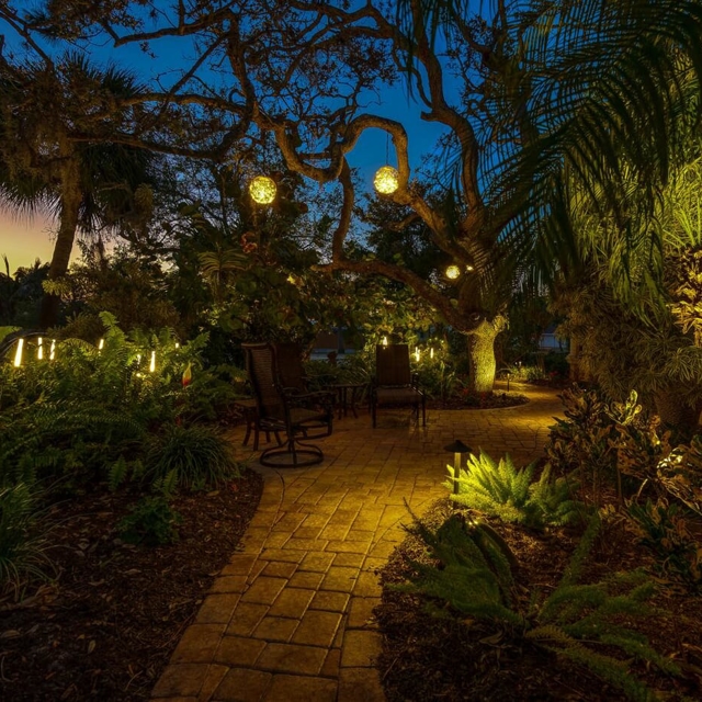 Outdoor Lighting in Miami, FL | Landscape Lighting | Outdoor Lighting ...